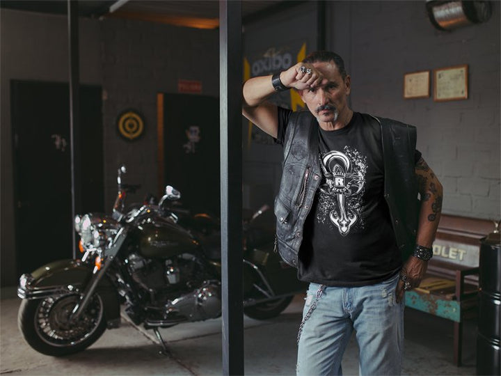 Edge Rated R Cross Logo Mens Black T-shirt – Extreme Wrestling Shirts